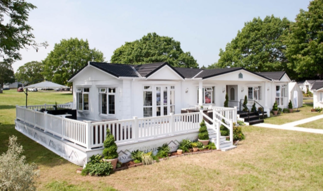 Stonehill Woods Park – Sawyers Park Homes